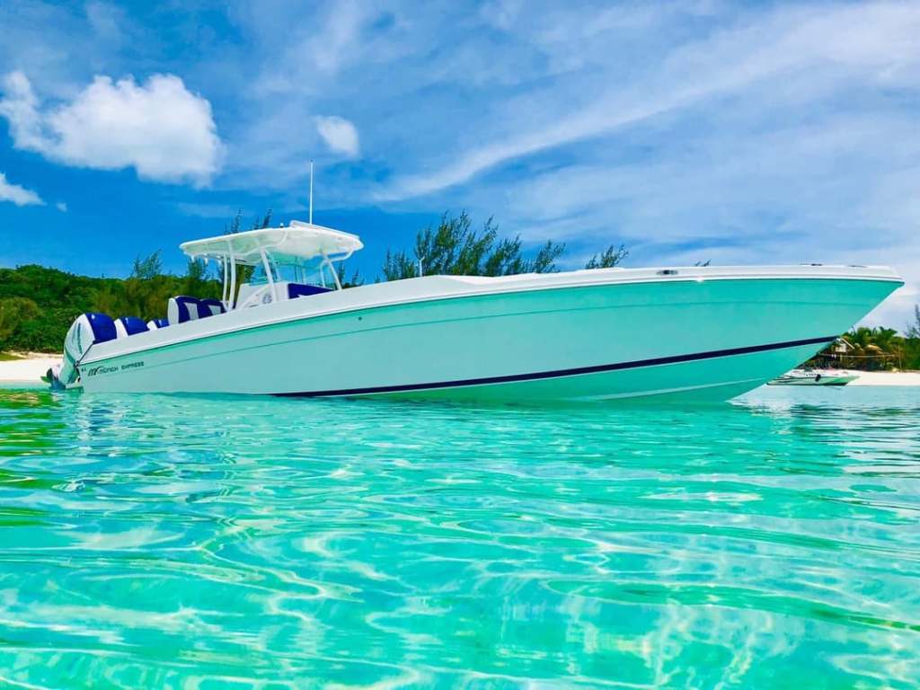 39' Midnight Express - Marine Sales & Charters
